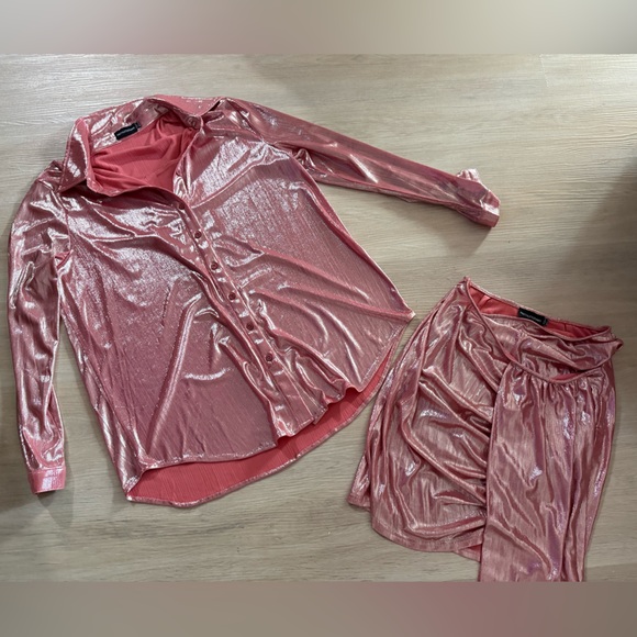 PrettyLittleThing | Skirts | Plt Metallic Pink Skirt Set | Poshmark